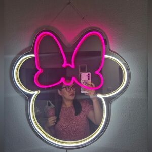 Hand Crafted | Office | New Minnie Mouse Mirror Led Light Wall Art Pink ...